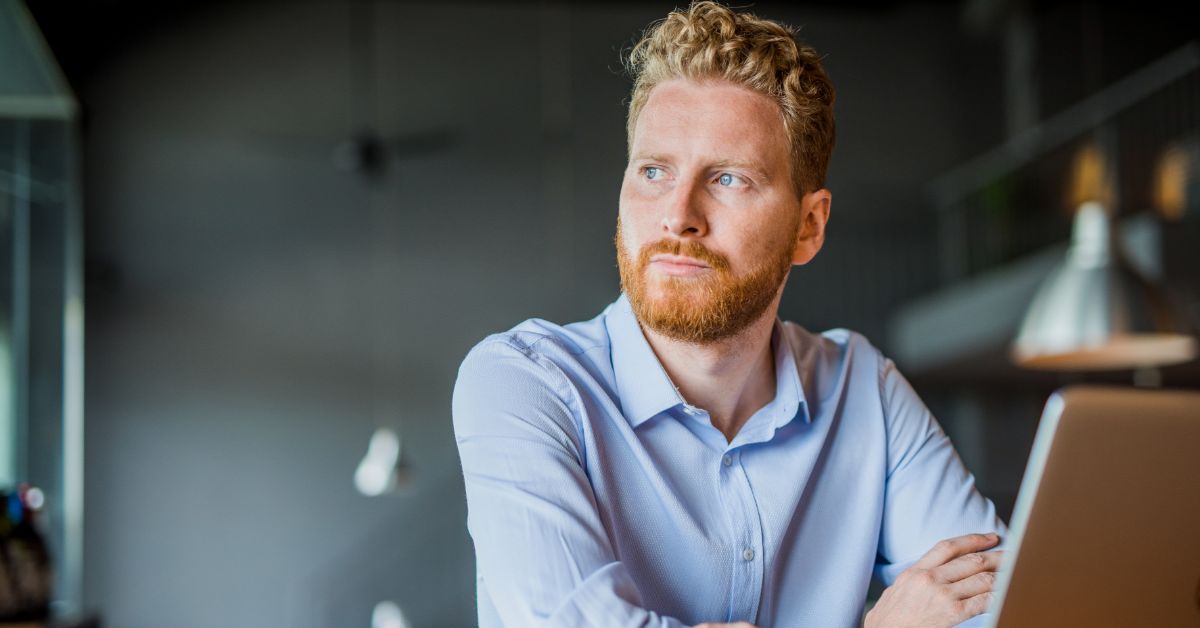 Få tjekket din kontrakt | Lederne